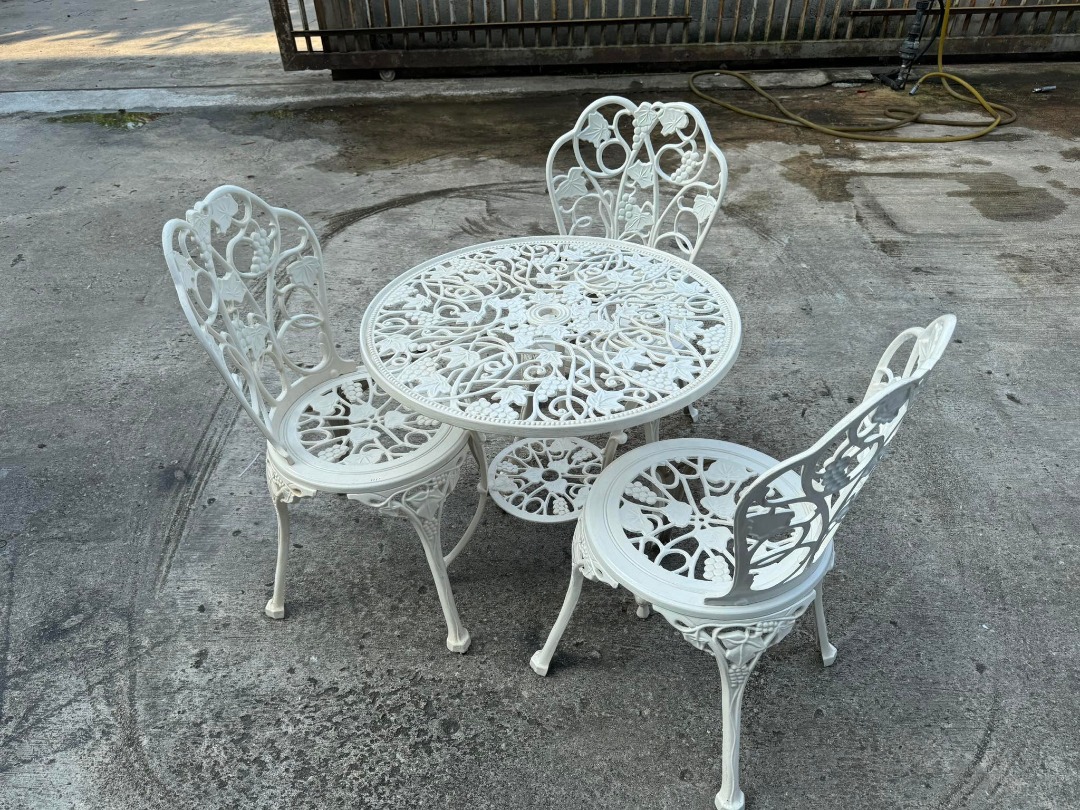 [Set] Garden Steel Table Meja Besi Taman + 3 Chair, Furniture & Home ...