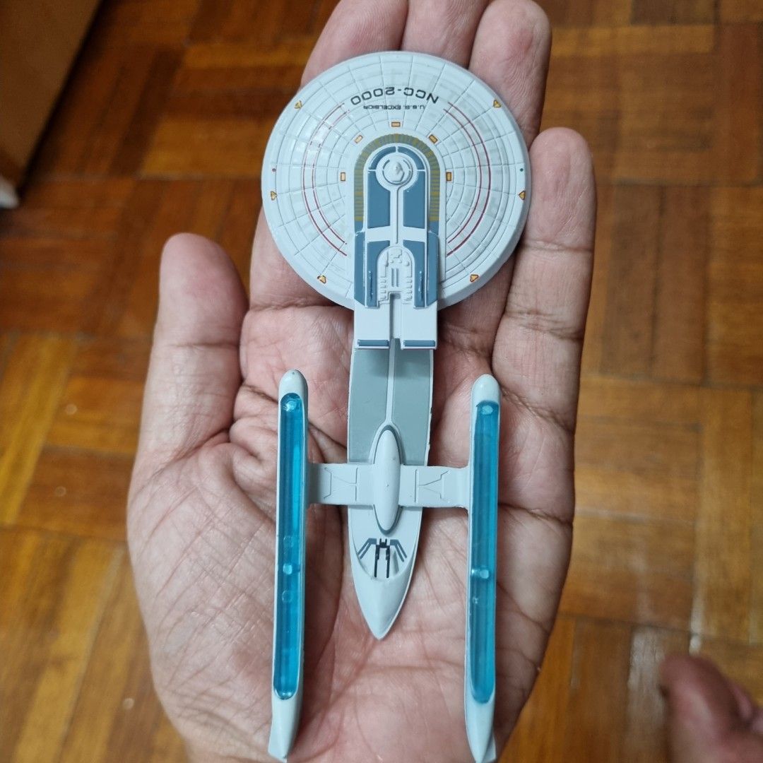 Star Trek USS Excelsior NCC-2000 Diecast Metal, Hobbies & Toys, Toys ...