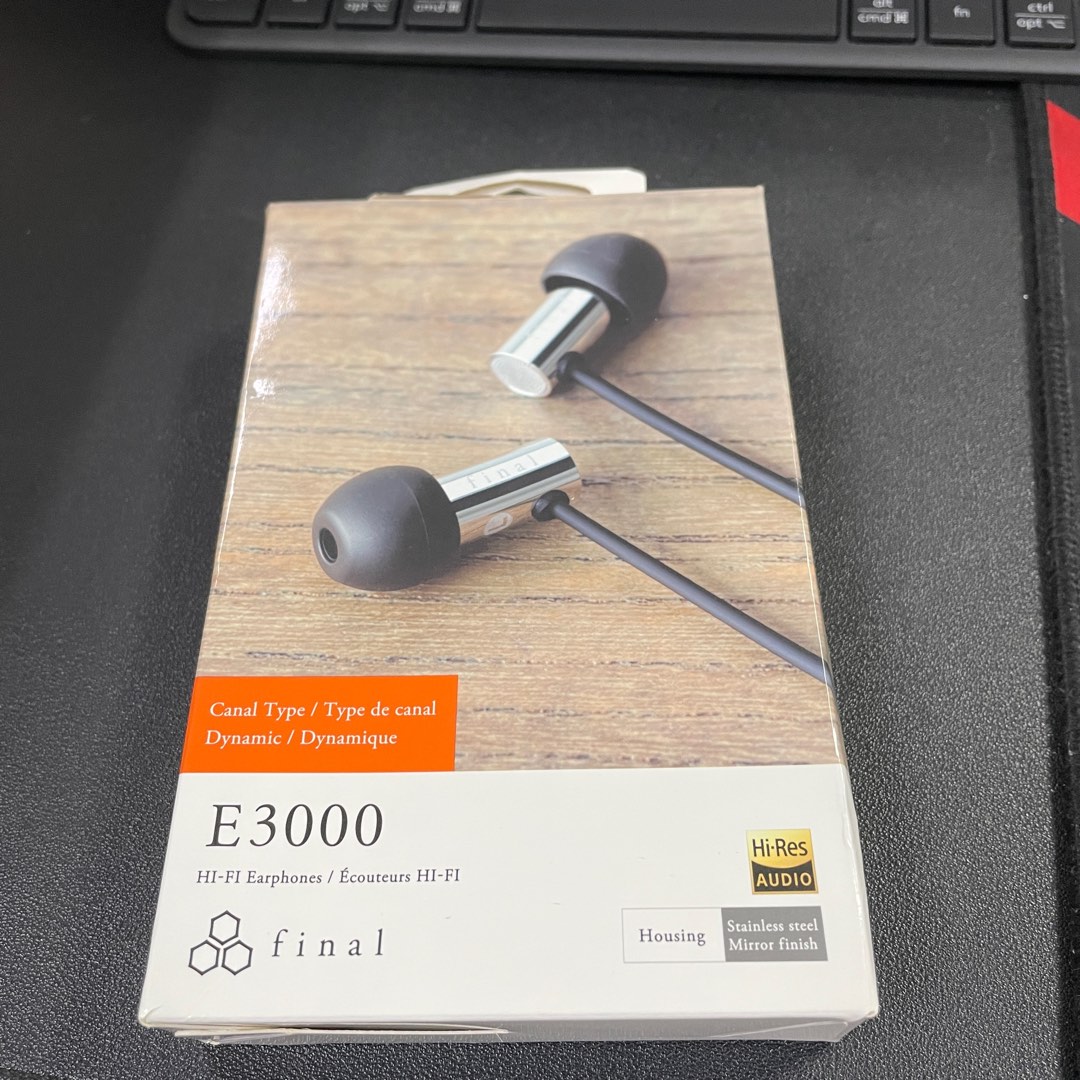 全新 Final E3000 無麥克風, 耳機及錄音音訊設備, 耳機在旋轉拍賣