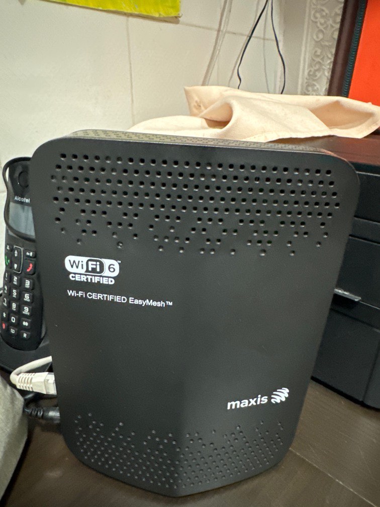 Maxis internet modem and mesh, Computers & Tech, Parts & Accessories ...