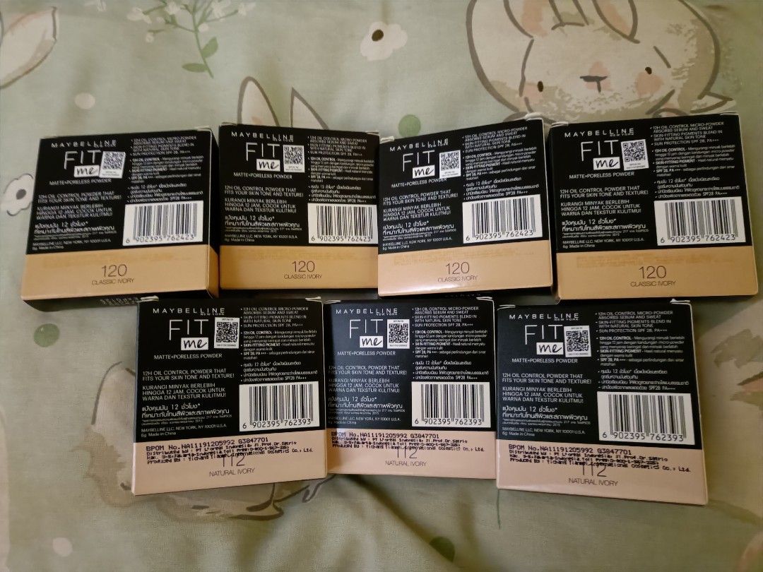 Maybelline FIT ME 12H Oil Control Powder, Kesehatan & Kecantikan, Rias ...