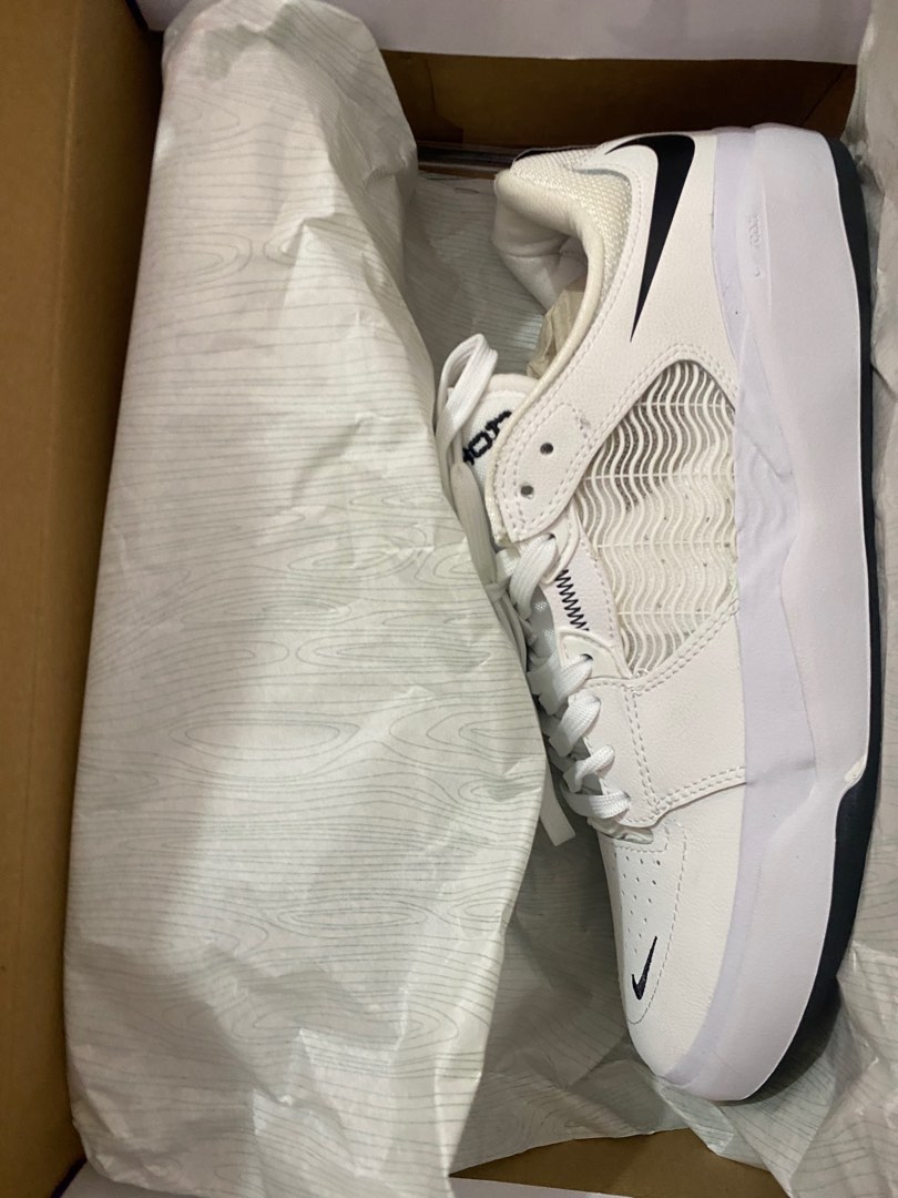 Nike SB Ishod Wair, Men's Fashion, Footwear, Sneakers on Carousell