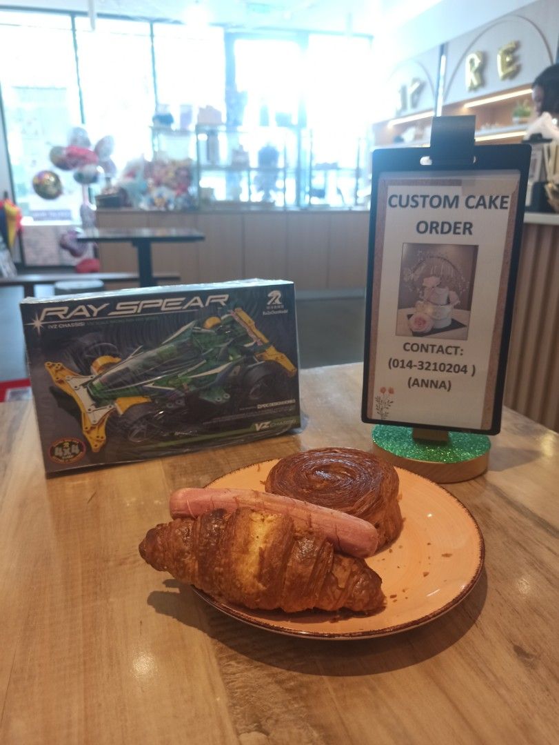 Tamiya cafe Di eco majestic ade track buka weekend & cuti Waze coklat ...