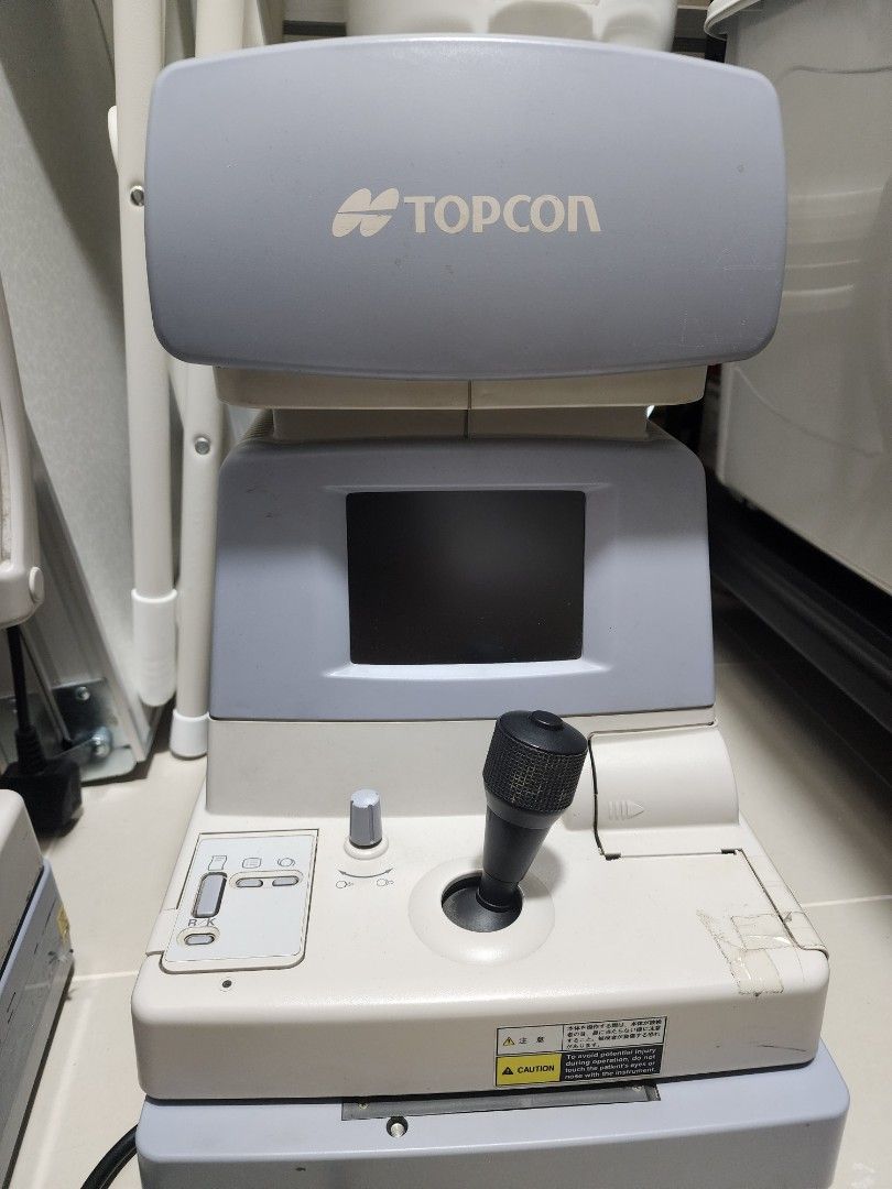 TOPCON Auto Refractor 8800, Luxury, Accessories on Carousell