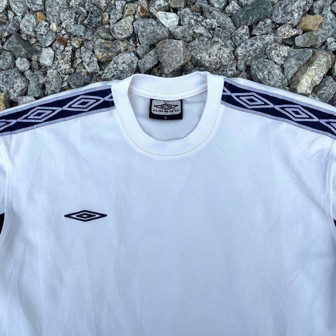 Umbro Retro Jersey, Men's Fashion, Tops & Sets, Tshirts & Polo Shirts ...