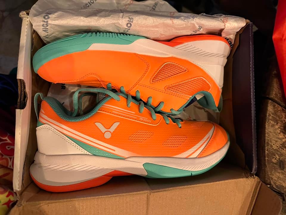 Victor A610III Badminton Shoes, Men's Fashion, Footwear, Sneakers on ...