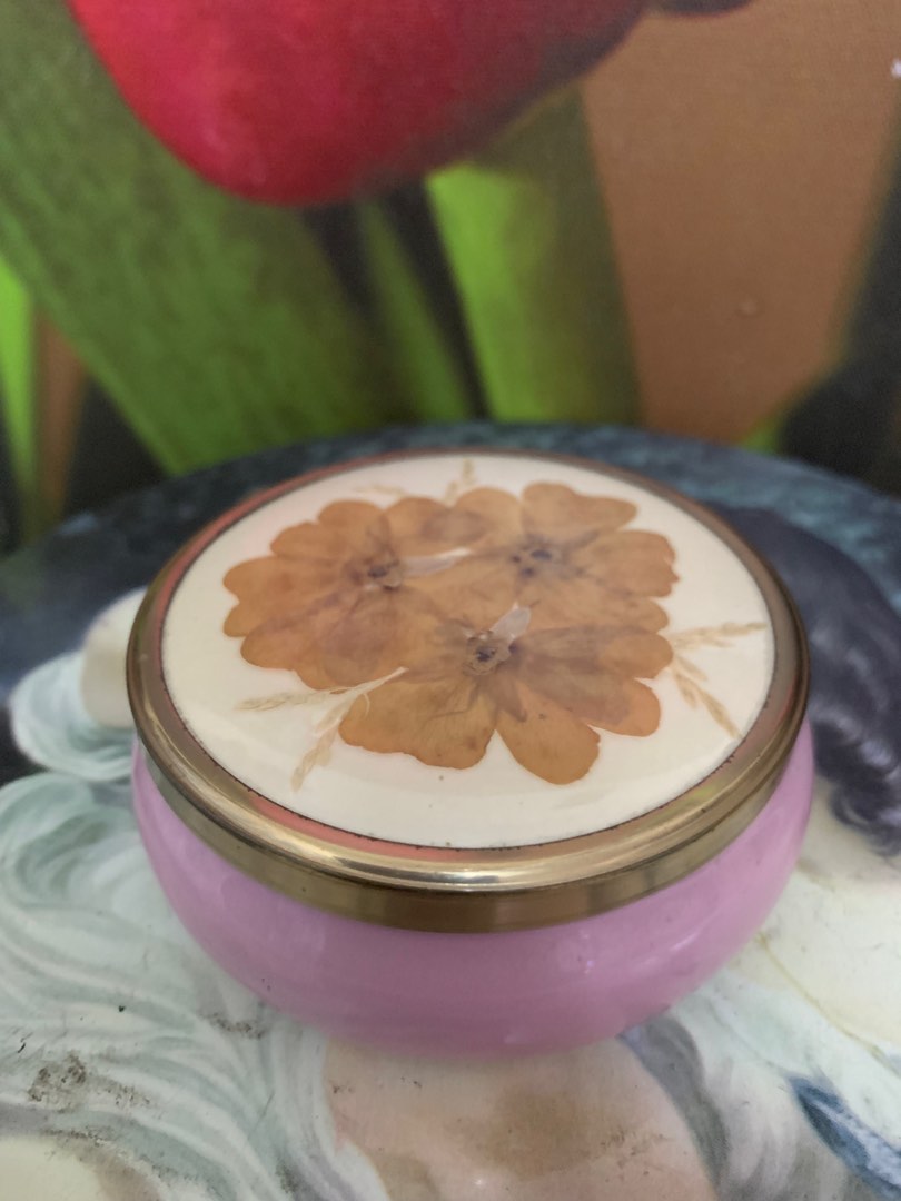 Vintage Framecraft Dried Flower trinket box, Made in the UK, Porcelain ...
