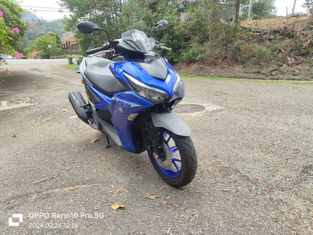 Yamaha Nvx V2 ABS low mileage 3k only, Motorbikes on Carousell
