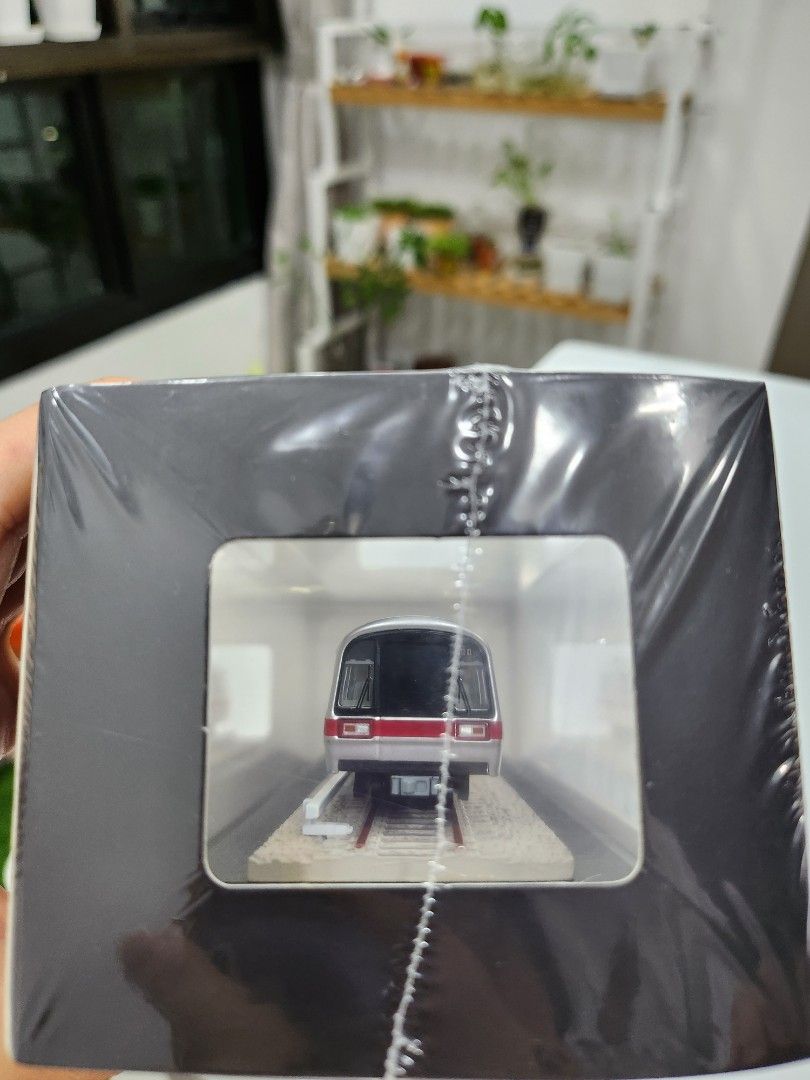 1/120 Singapore Mass Rapid Transit Train (White Train 1987 + Track ...