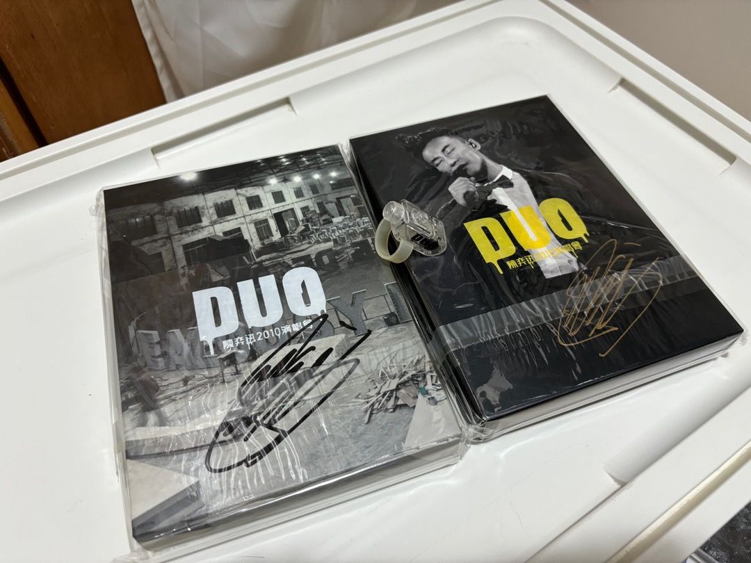 陳奕迅 Eason Chan Duo演唱會DVD 親筆簽名 連Poster, 興趣及遊戲, 音樂、樂器 & 配件, 音樂與媒體 - CD 及 DVD - Carousell