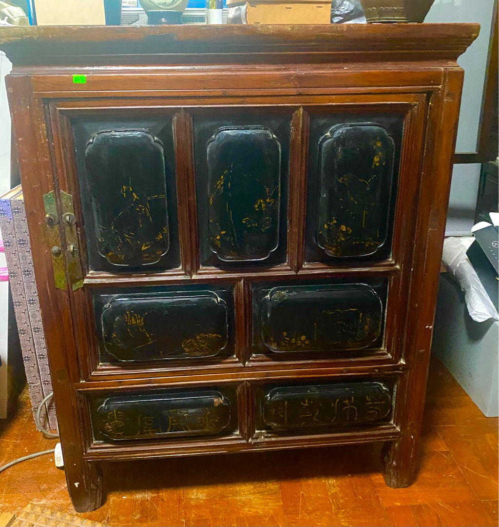 Antique Teochew style cabinet, Hobbies & Toys, Memorabilia ...
