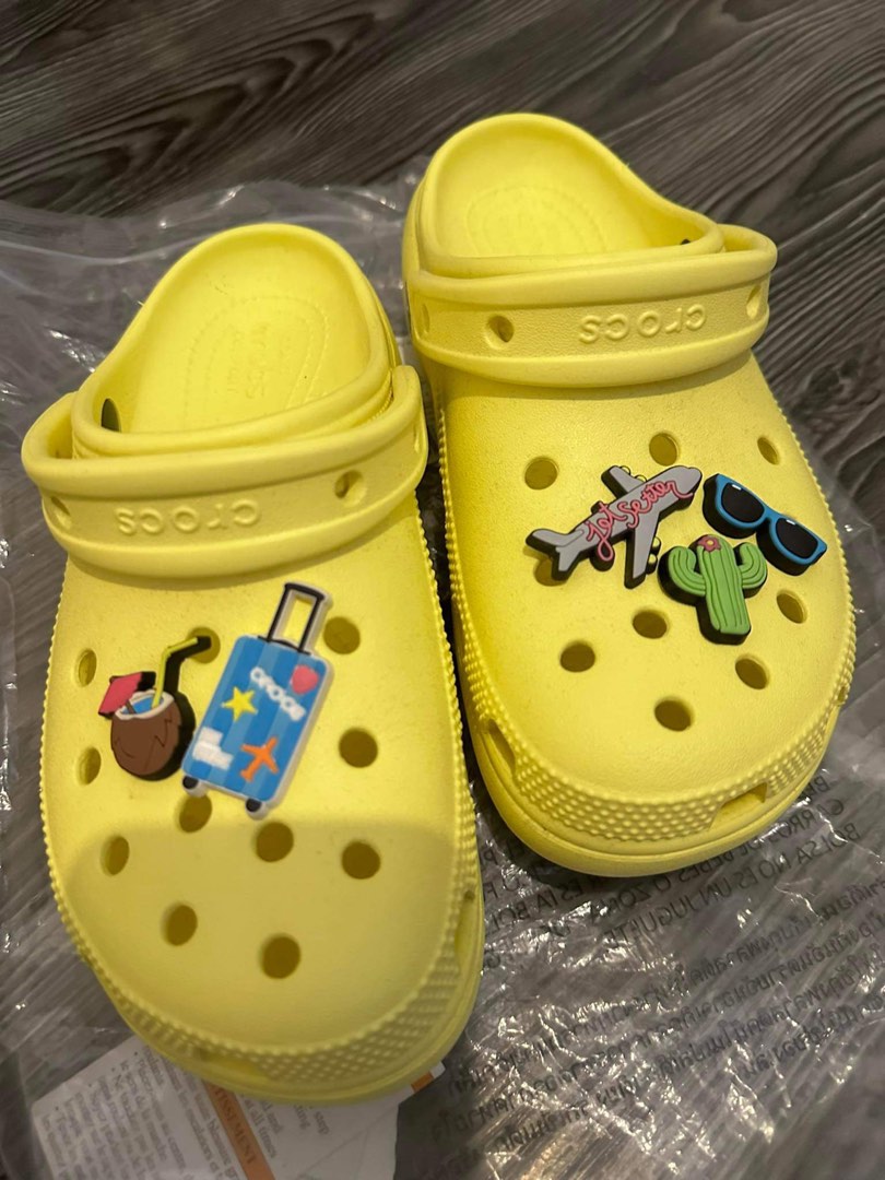 Banana platform, Women's Fashion, Footwear, Flats & Sandals on Carousell