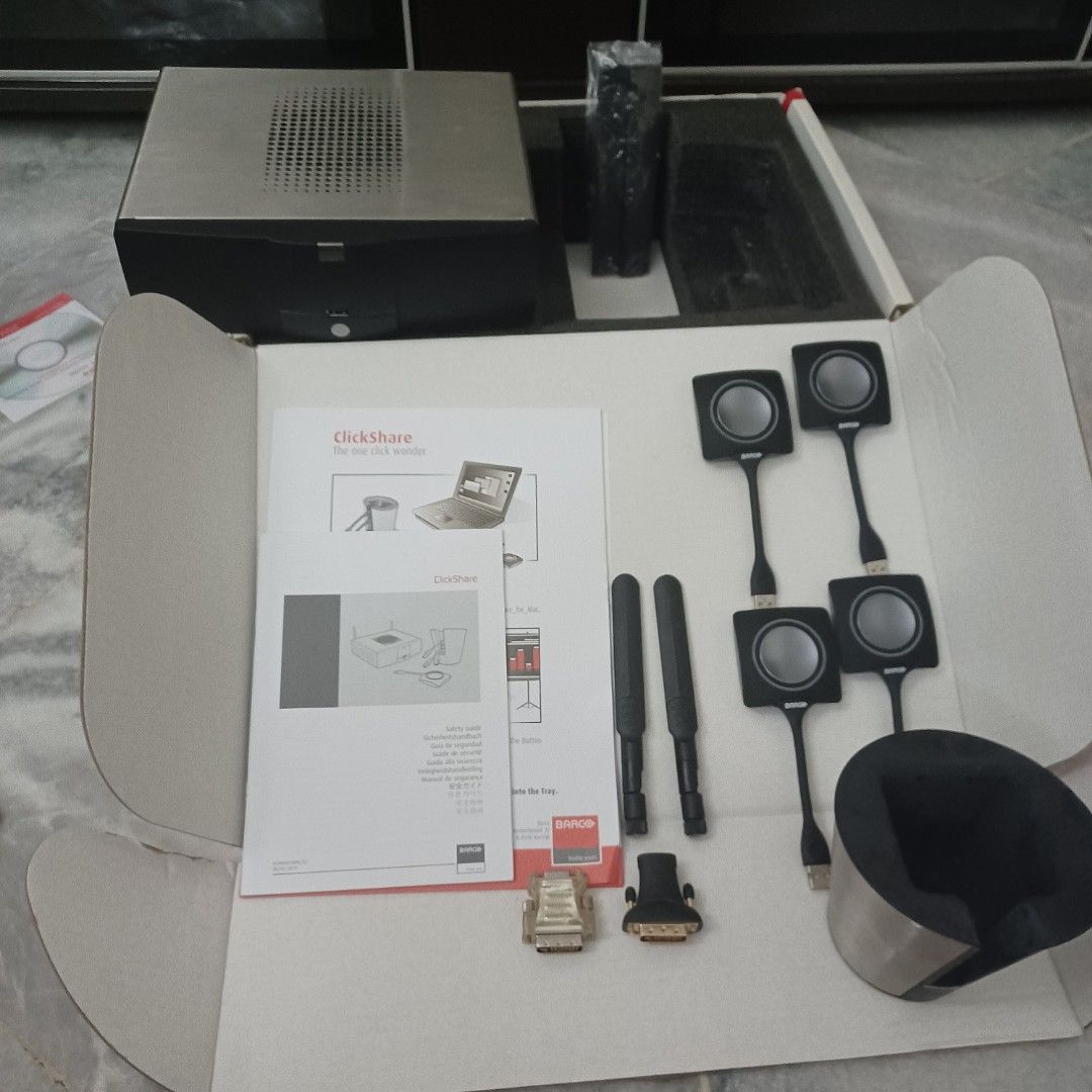 Barco Clickshare Set R9861005NA CSC-1 4 Button Base Wireless ...