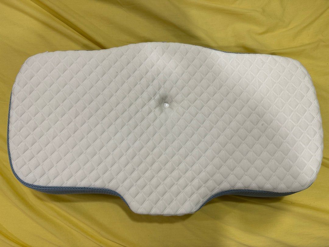 Butterfly Pillow with Memory Foam, Furniture & Home Living, Bedding ...