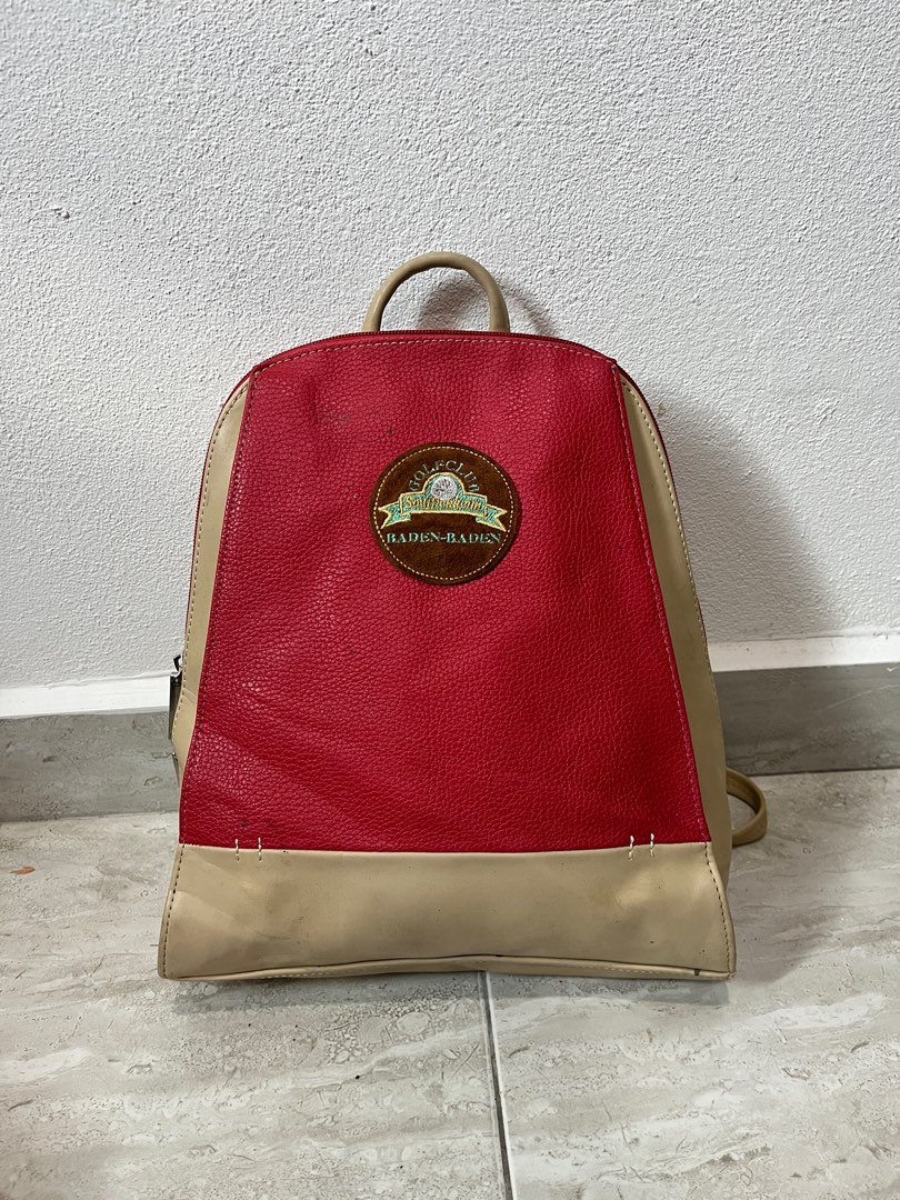 David Jones Leather Mini Backpack Golf Club, Women's Fashion, Bags ...