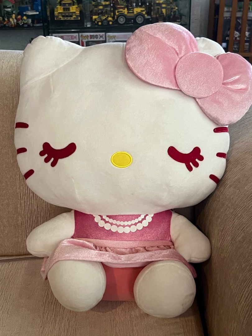 Hello Kitty Eikoh Princess Jumbo plush, Hobbies & Toys, Toys & Games on ...