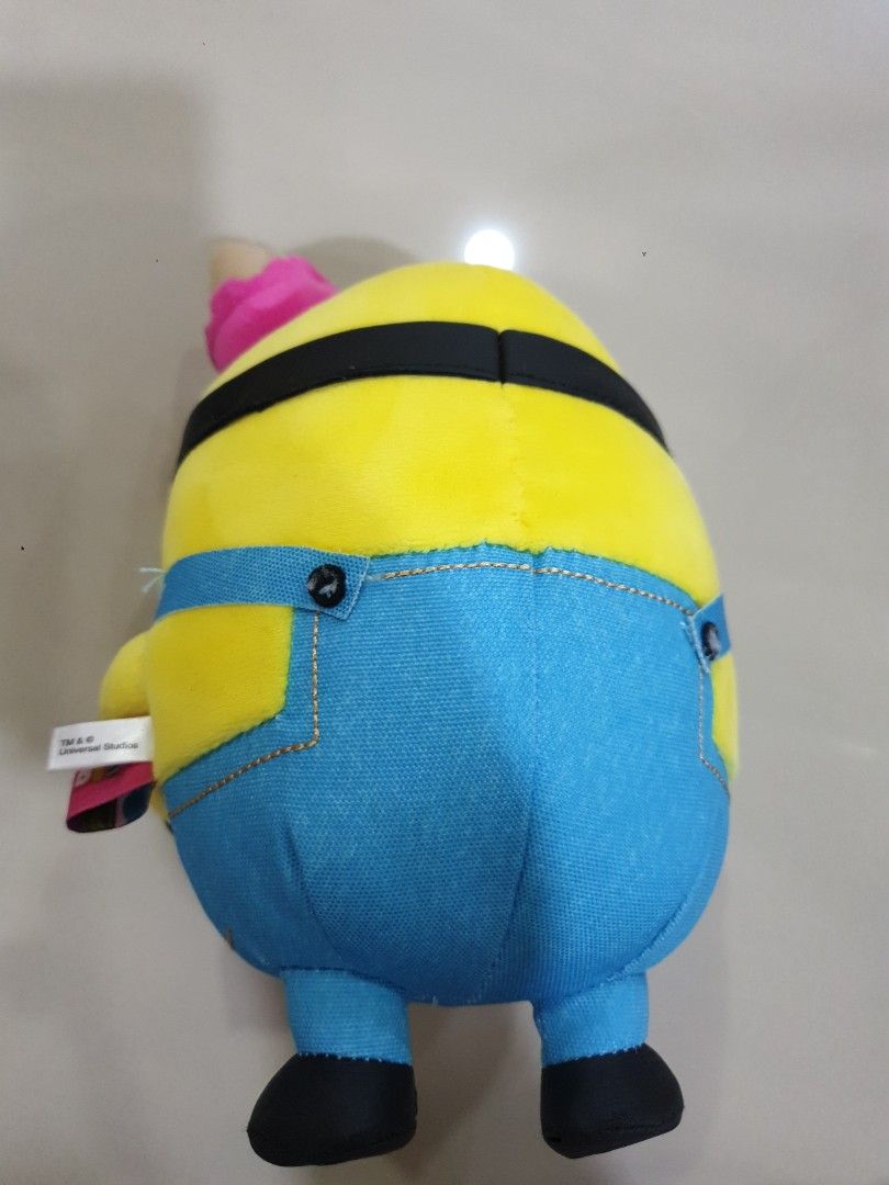 Minion plush toy ( defect on cup cake), Hobbies & Toys, Toys & Games on ...
