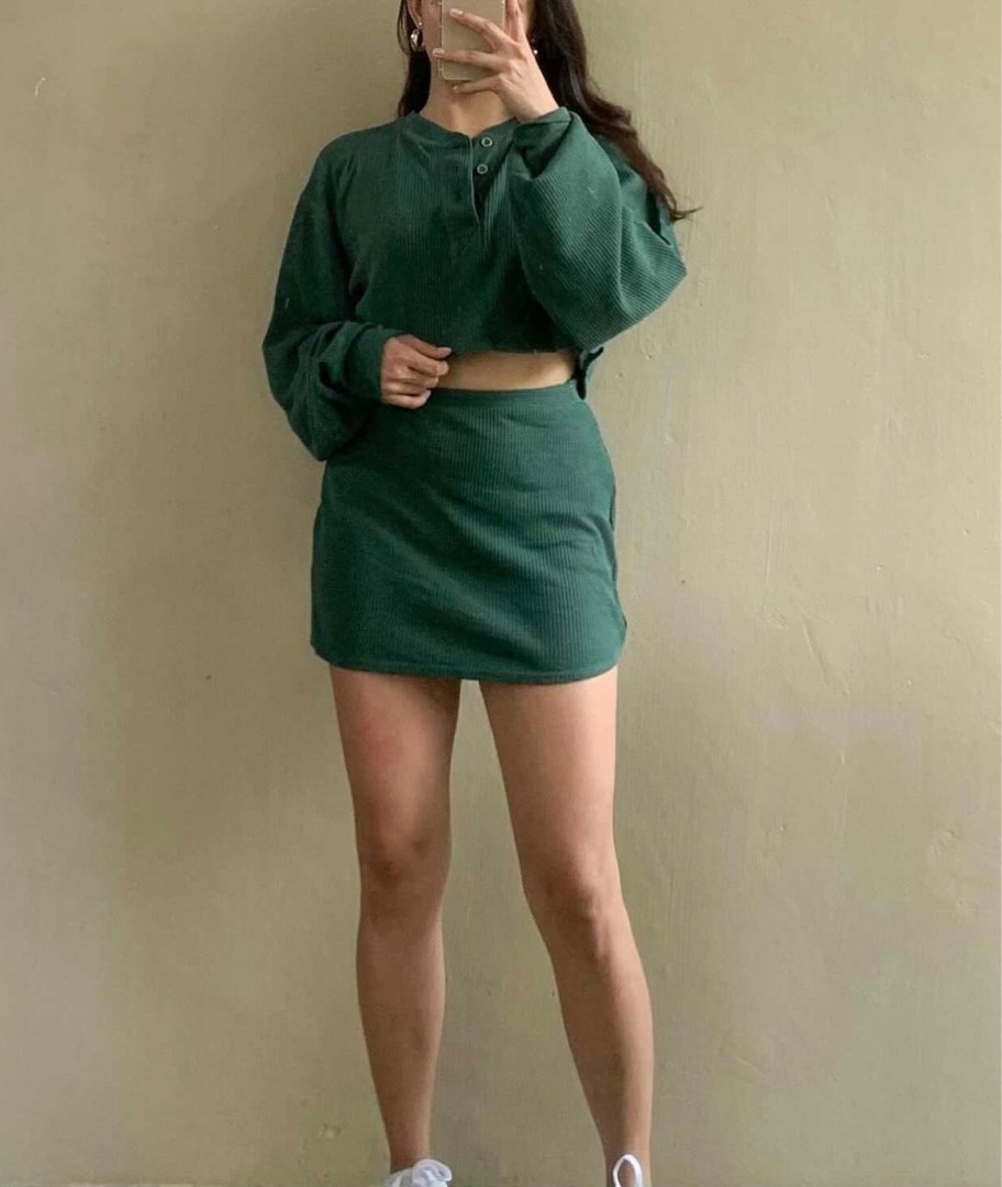 Reworked Cropped Knitted Coordinates, Women's Fashion, Dresses & Sets ...