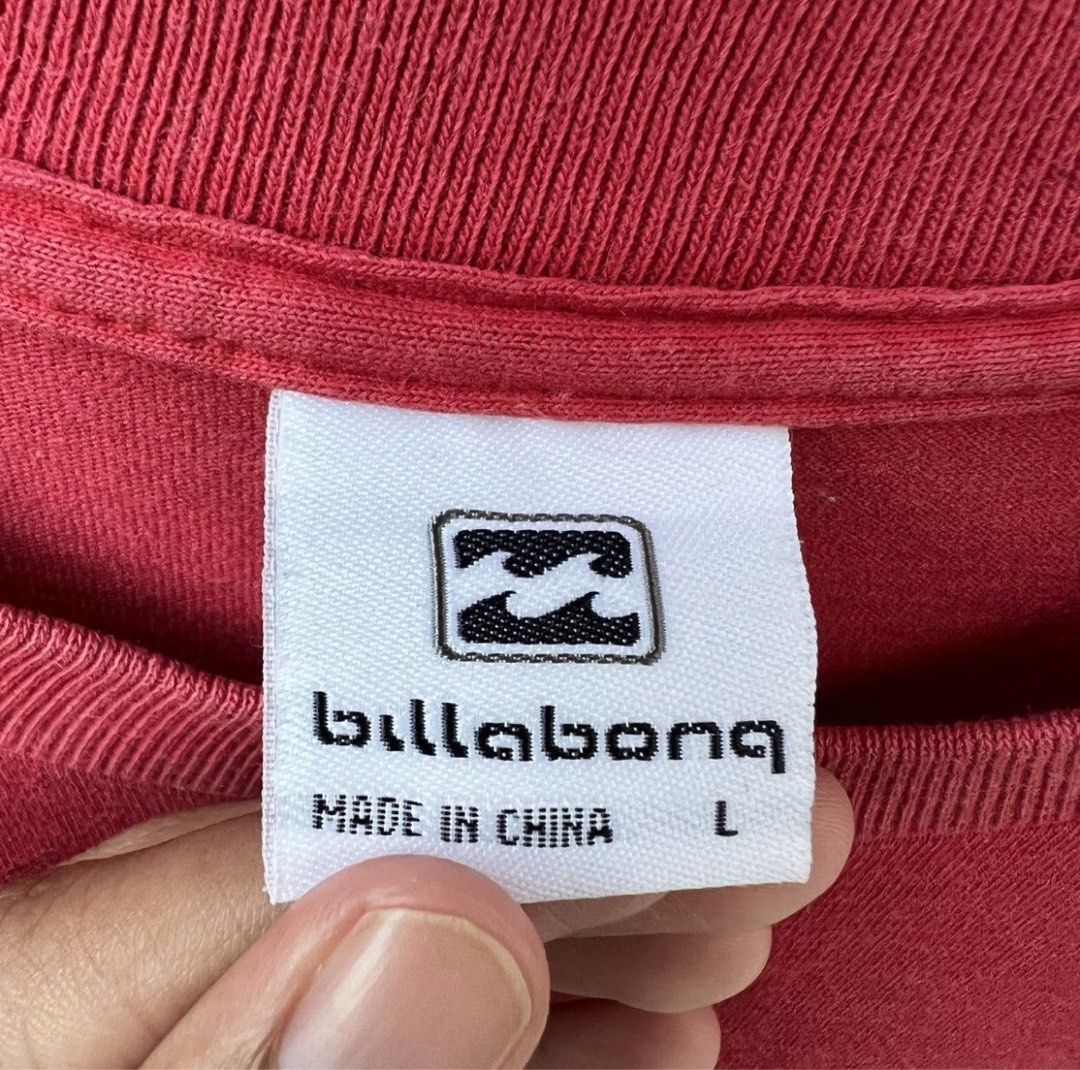 Vintage 00s Billabong Center Logo T Shirt, Women's Fashion, Tops, Other Tops on Carousell