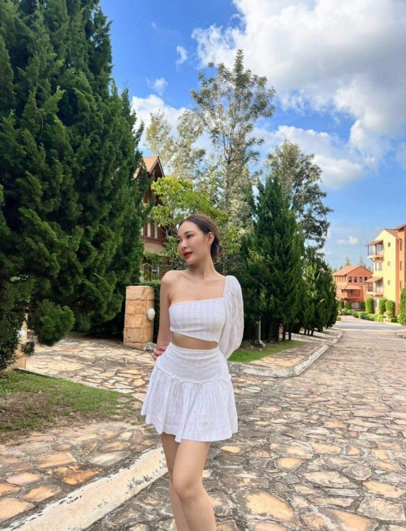 White toga crop set wear, Women's Fashion, Dresses & Sets, Sets or ...