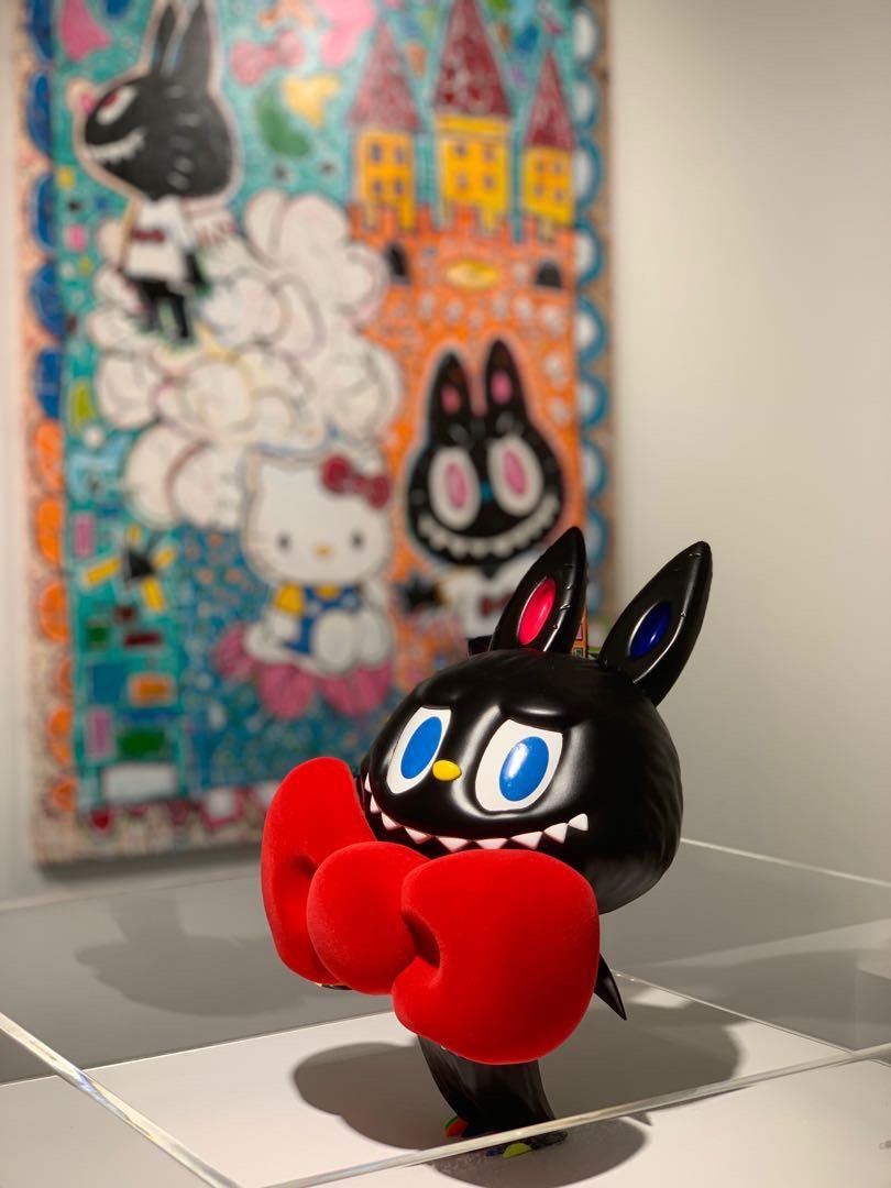 收一隻 Hello Kitty x Labubu King Mon Dear, 興趣及遊戲, 玩具 & 遊戲類 - Carousell