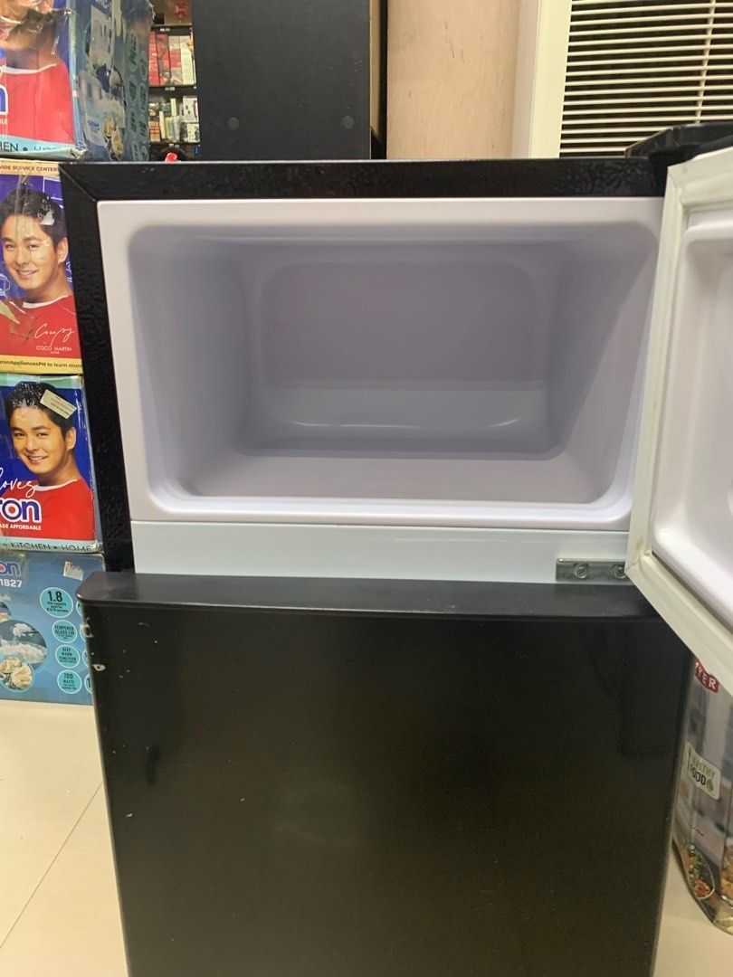 Astron RF2-30 Top Freezer Two Door Refrigerator (3.0 cubic feet ...