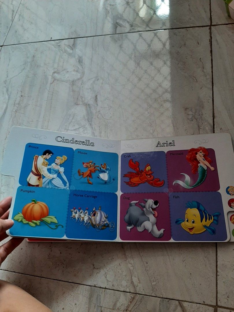 Boardbook disney princess first words, Buku & Alat Tulis, Buku Anak ...