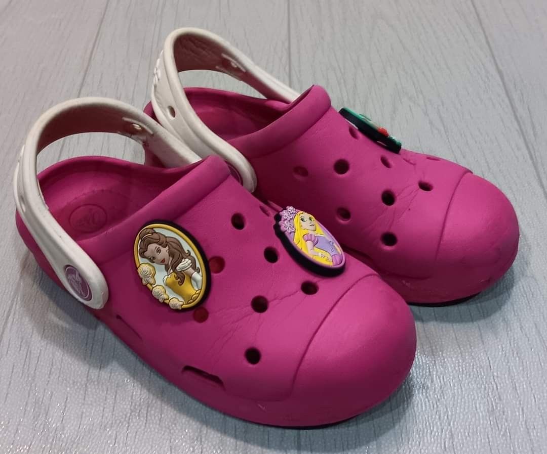 Crocs Pink Princess Disney, Bayi & Anak, Baju Anak Perempuan, 4 hingga ...
