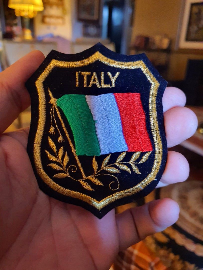 Italy code of arms patch, Luxury, Accessories on Carousell