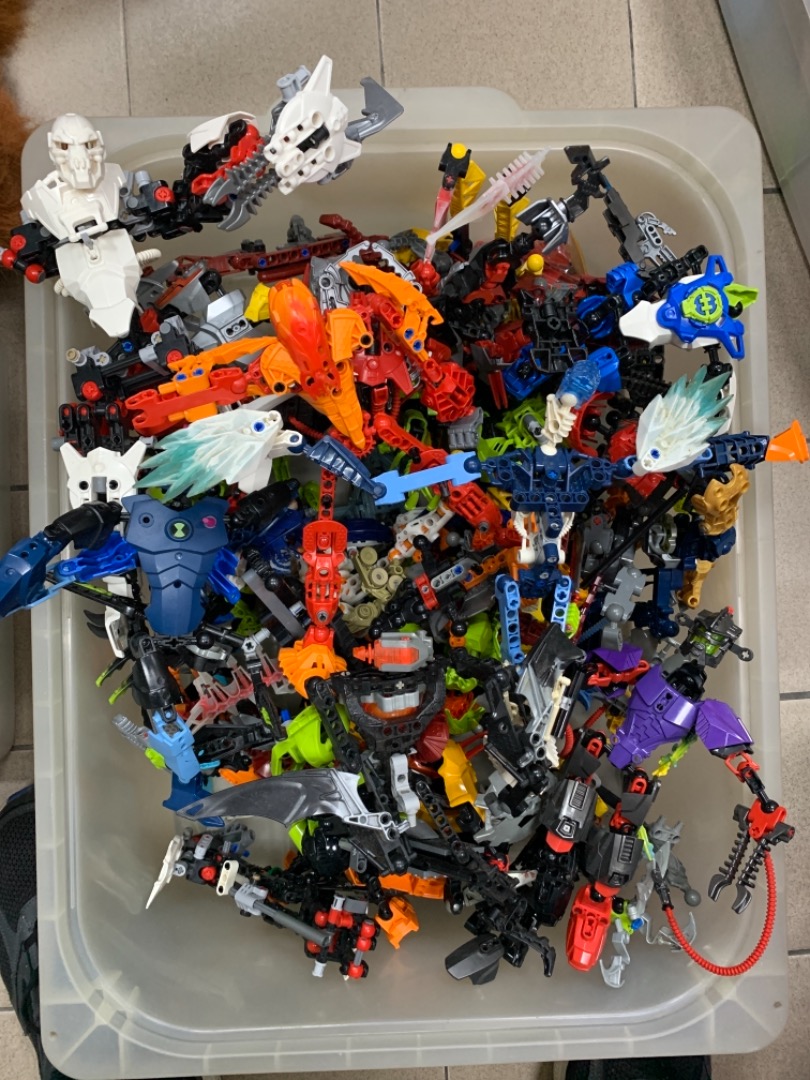 LEGO bionics one box full, Hobbies & Toys, Toys & Games on Carousell