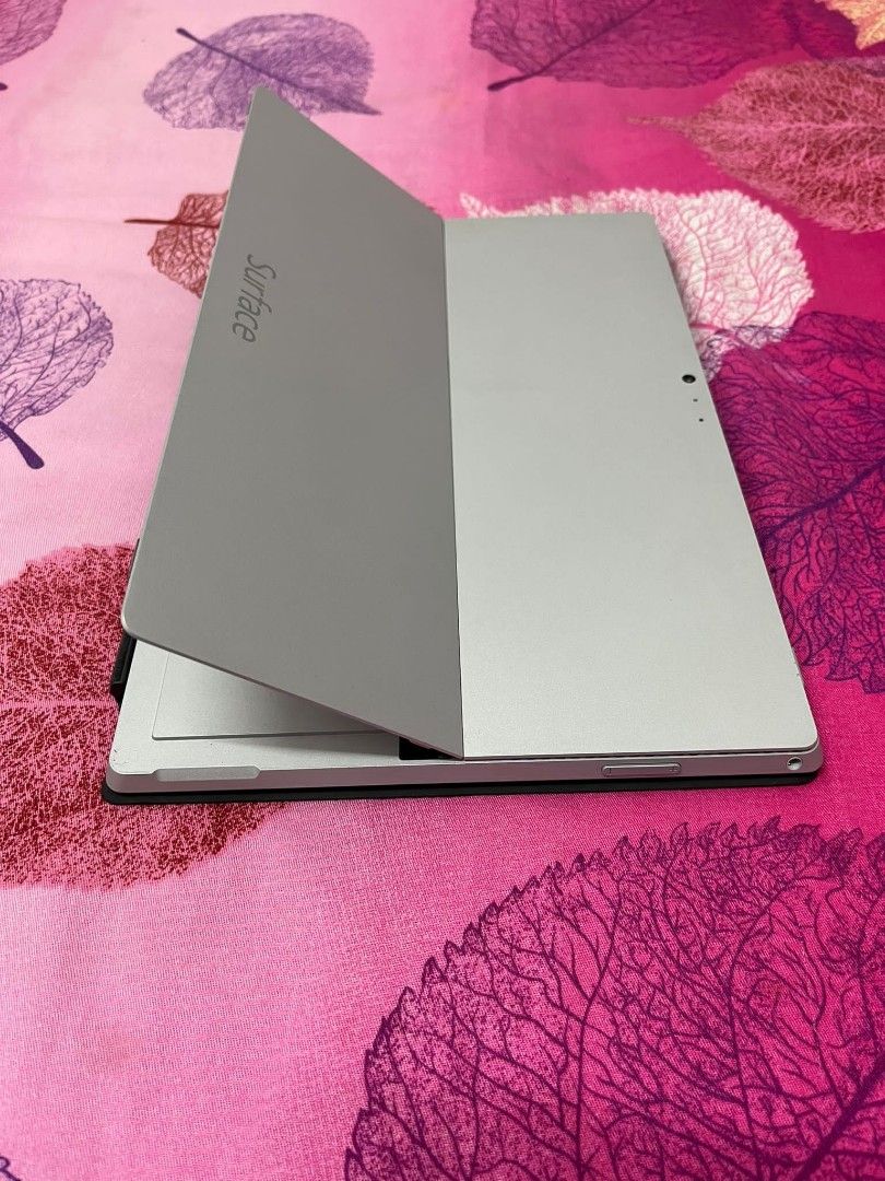 Microsoft surface pro 3 i7 4th Generation 8 GB ram 256 GB SSD ...