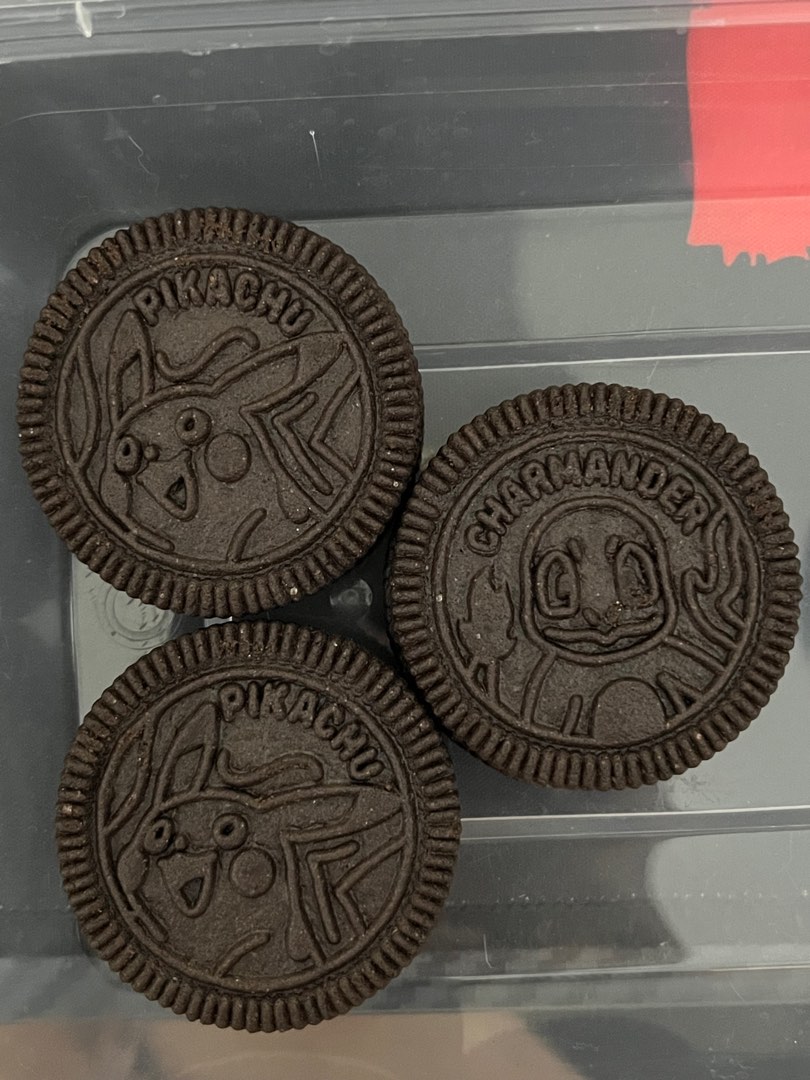 Pikachu Charmander Rare Oreo Pokemon Bundle, Hobbies & Toys ...