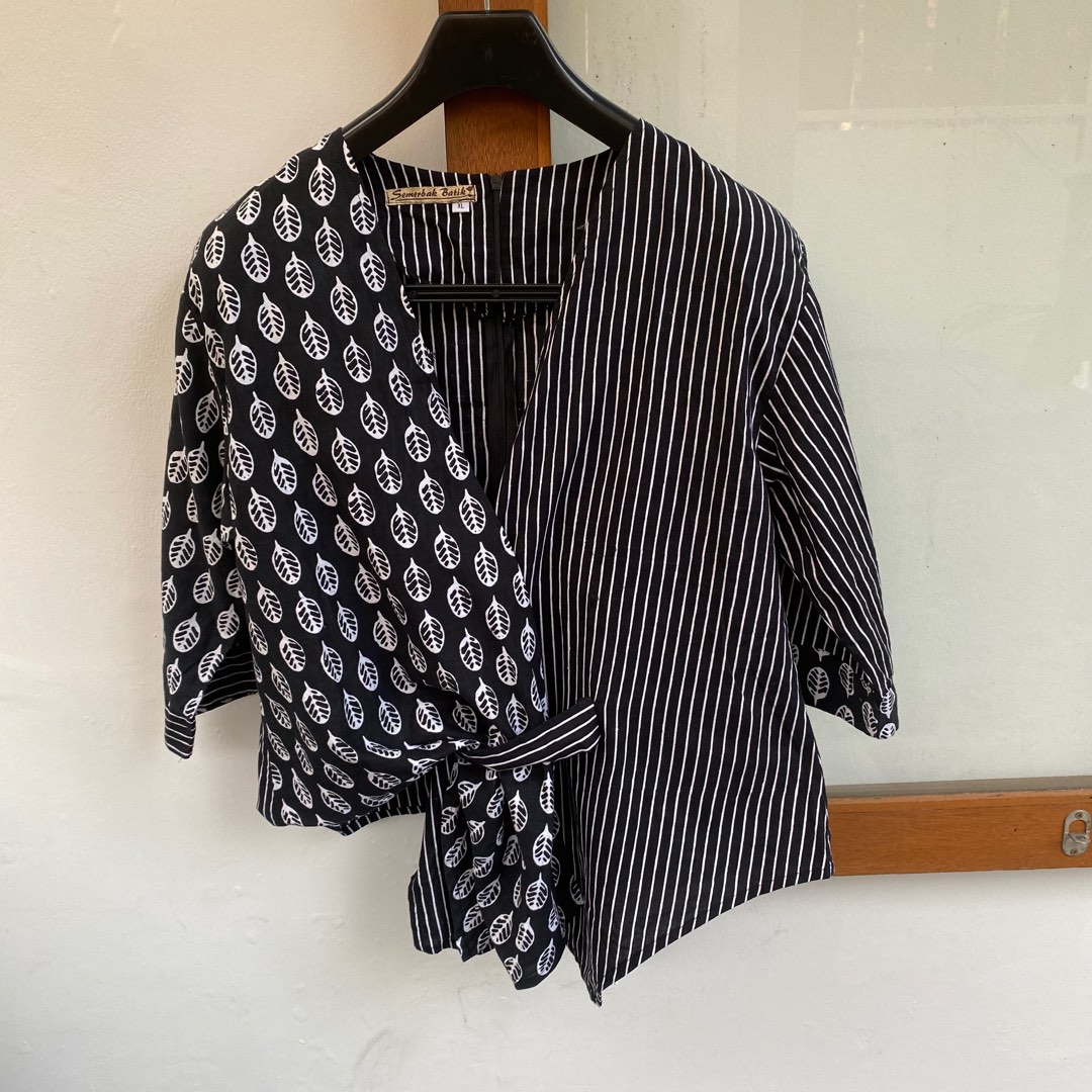 SEMERBAK Monochrome Two-Toned Batik Kimoni Outer, Fesyen Wanita ...