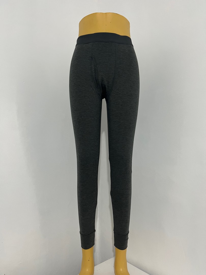 Uniqlo Heattech inner wear, Men's Fashion, Bottoms, Sleep and ...