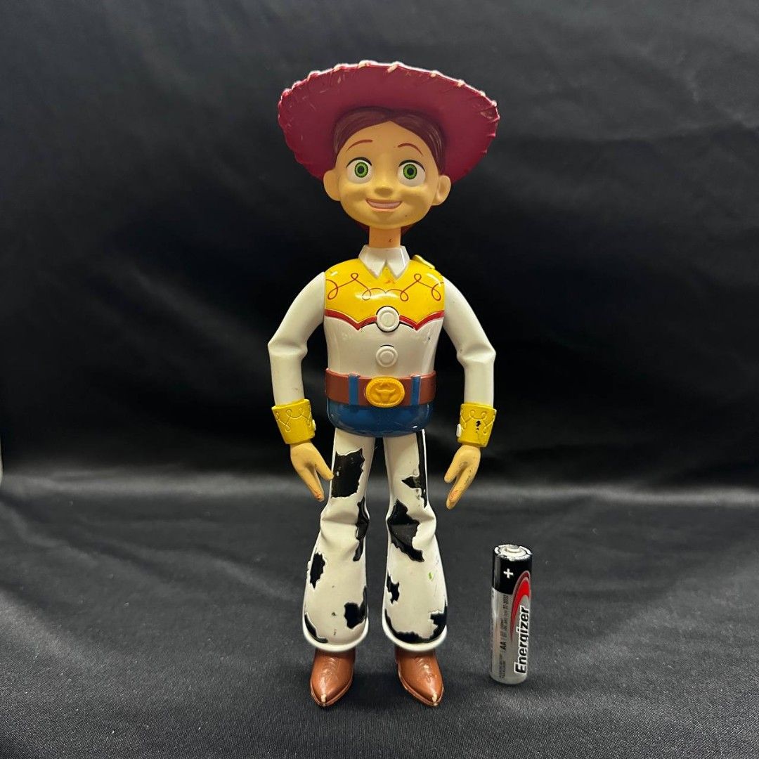 Tomy Disney Pixar Toy Story Woody and Jessie Figures with Talking Voice ...