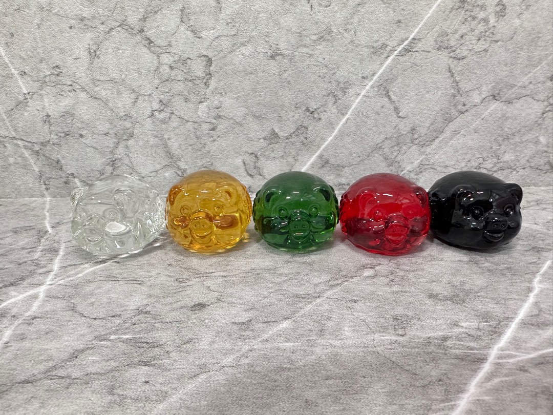 Crystal Piglet, Hobbies & Toys, Toys & Games on Carousell