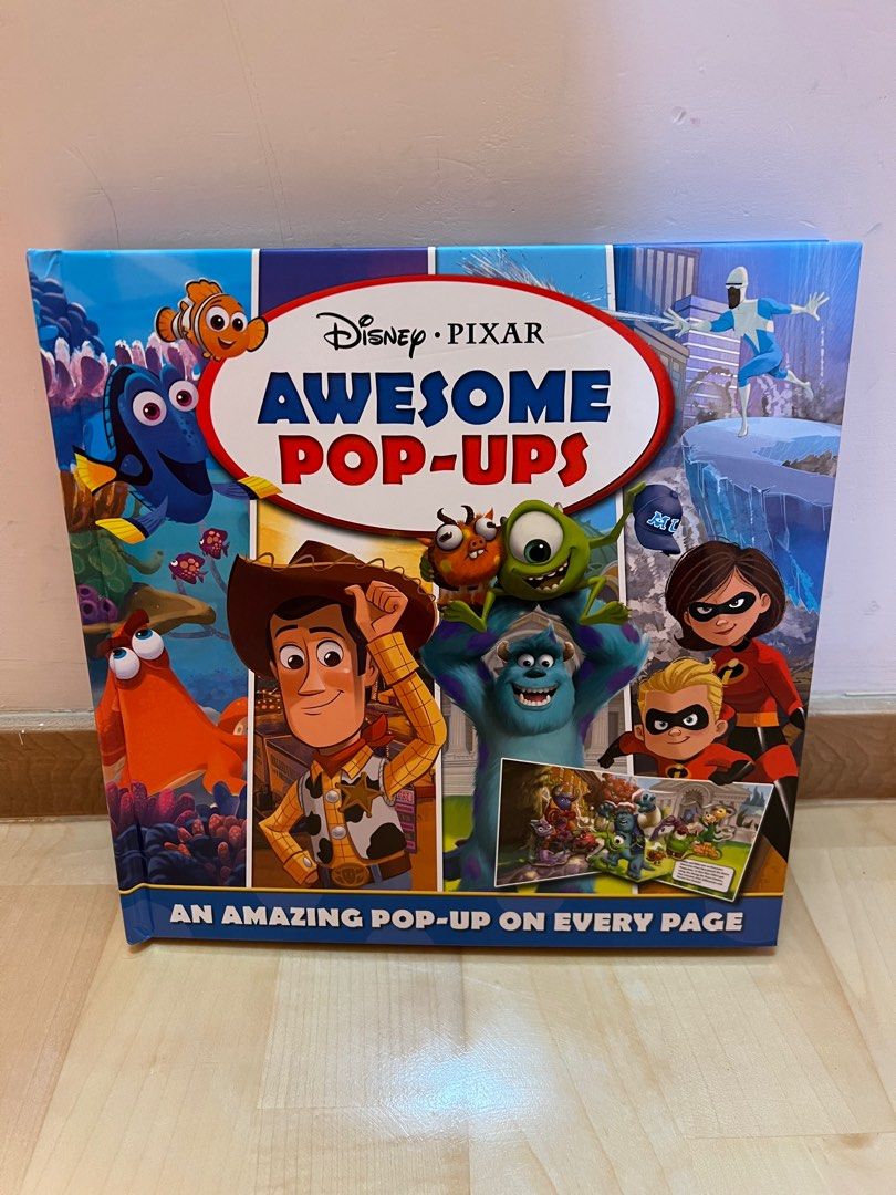 Disney Pixar Awesome Pop-Ups, 興趣及遊戲, 書本 & 文具, 小朋友書 - Carousell