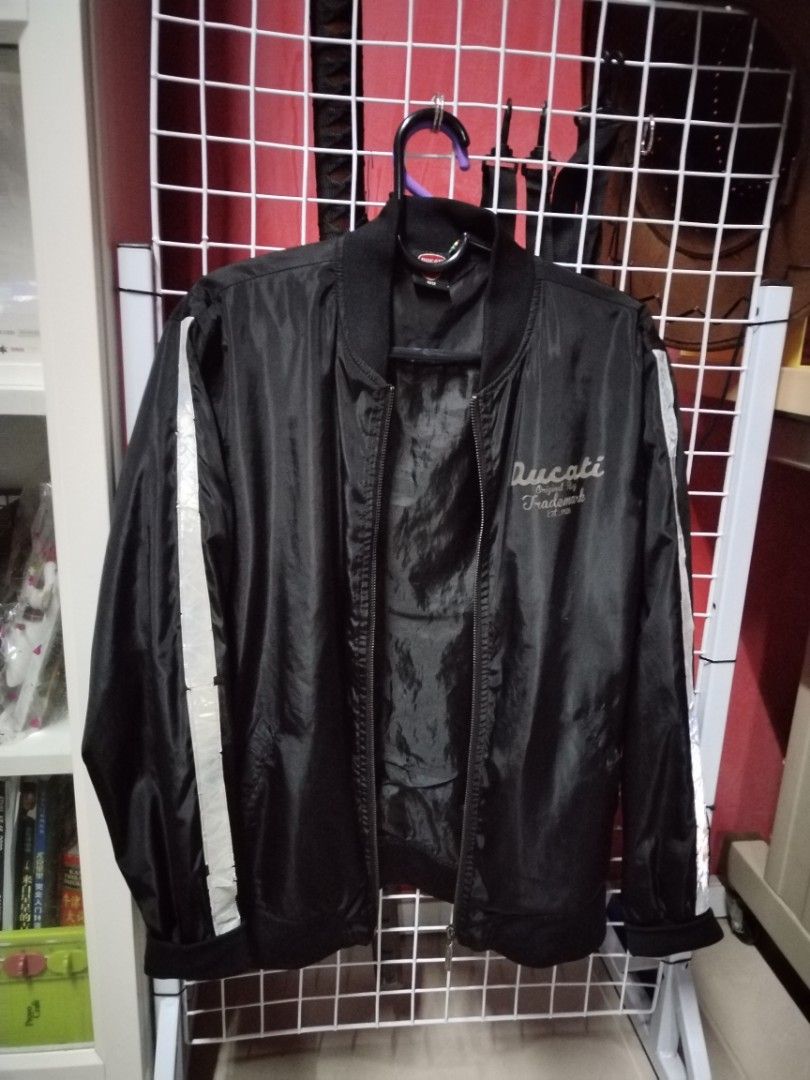 Ducati jacket, Men's Fashion, Coats, Jackets and Outerwear on Carousell