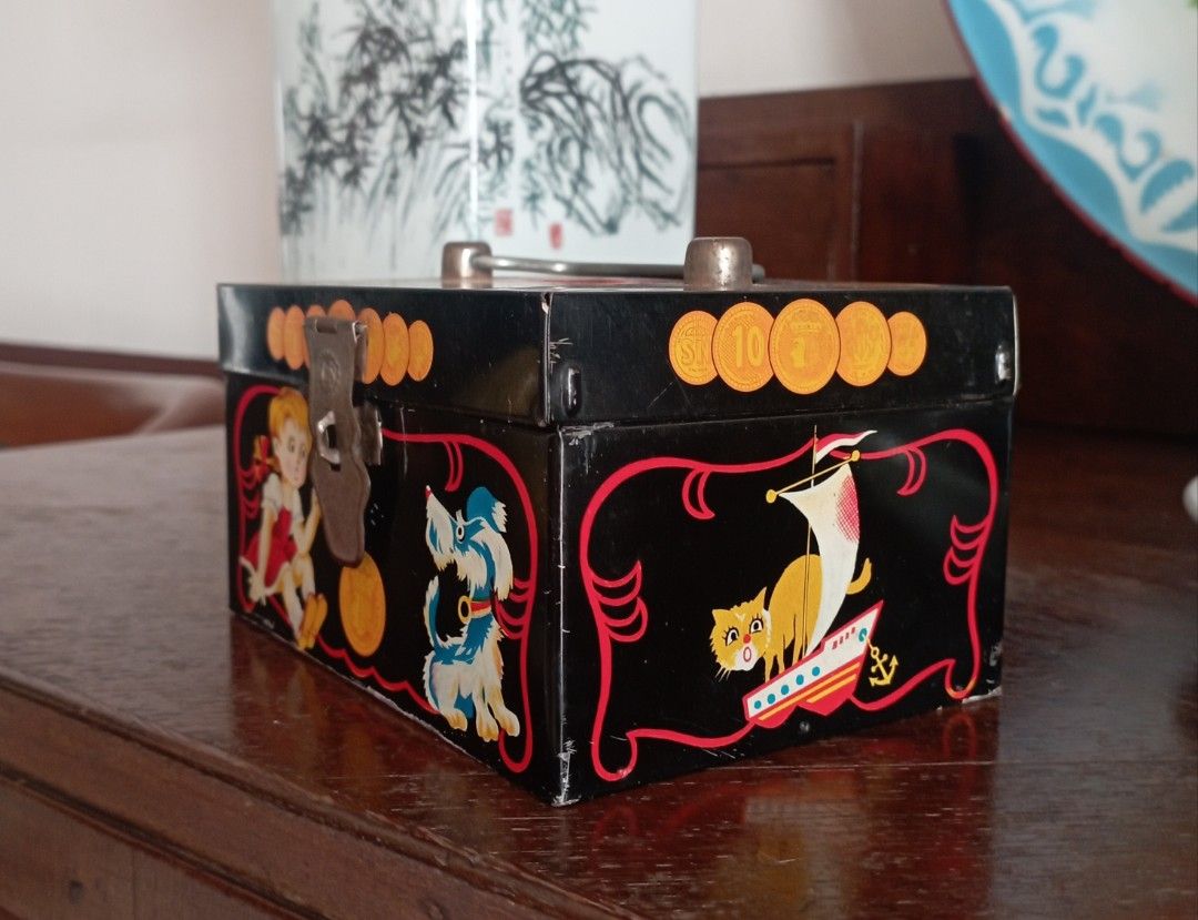 English Cartoon Metal Coin Box, Hobbies & Toys, Collectibles ...