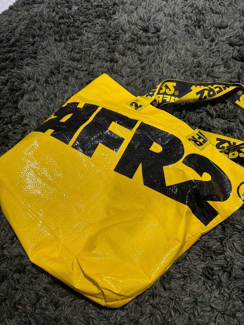 FR2 Tokyo City Japan only, Men's Fashion, Activewear on Carousell