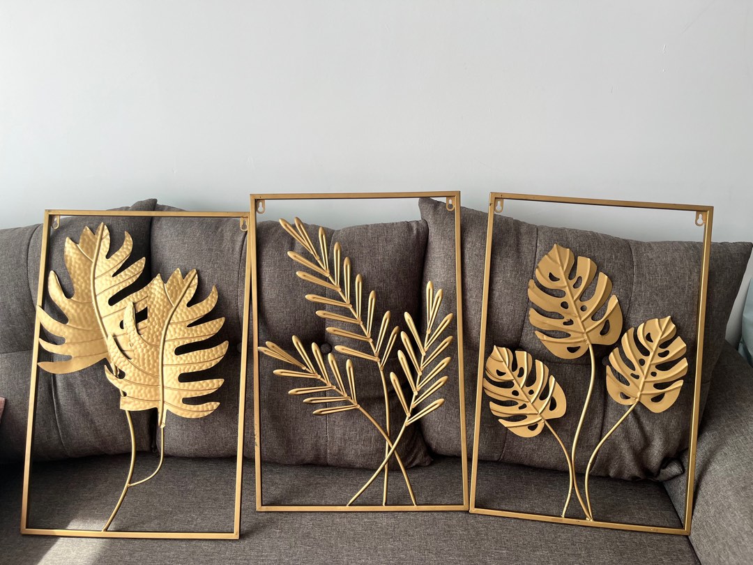 Golden Leaf Wall Frame Deco, Furniture & Home Living, Home Decor, Wall ...