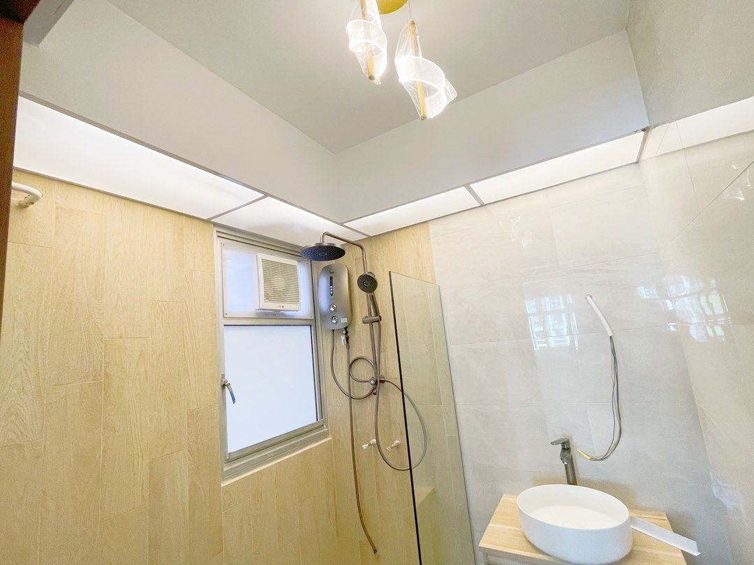 KDK 20ALH ventilation fan for hdb/condo toilet window, TV & Home ...