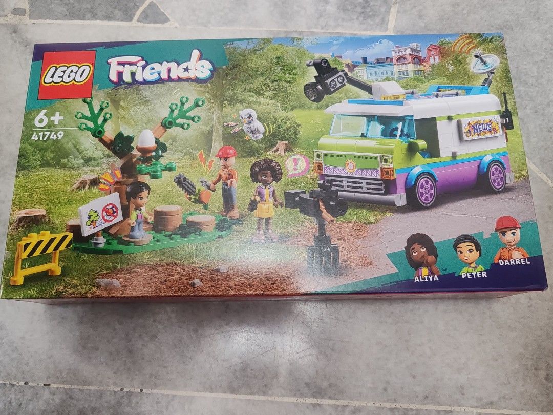 Lego friends 41749 newsroom van building, Hobbies & Toys, Toys & Games ...