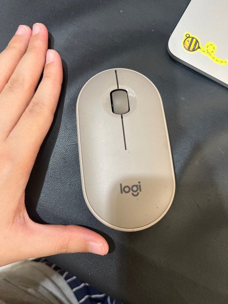 Logitech Mouse Pebble M350 Warna Sand, Elektronik, Komputer, Desktop di Carousell
