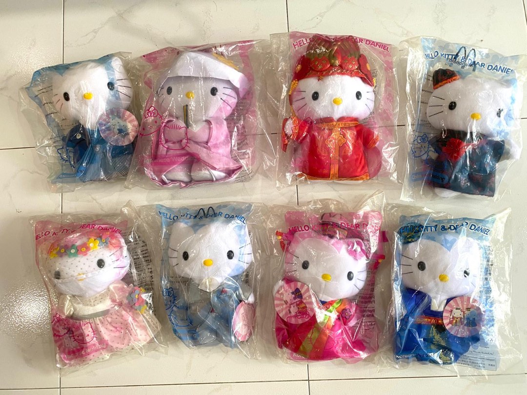 McDonald’s 2000 Hello kitty, Hobbies & Toys, Toys & Games on Carousell