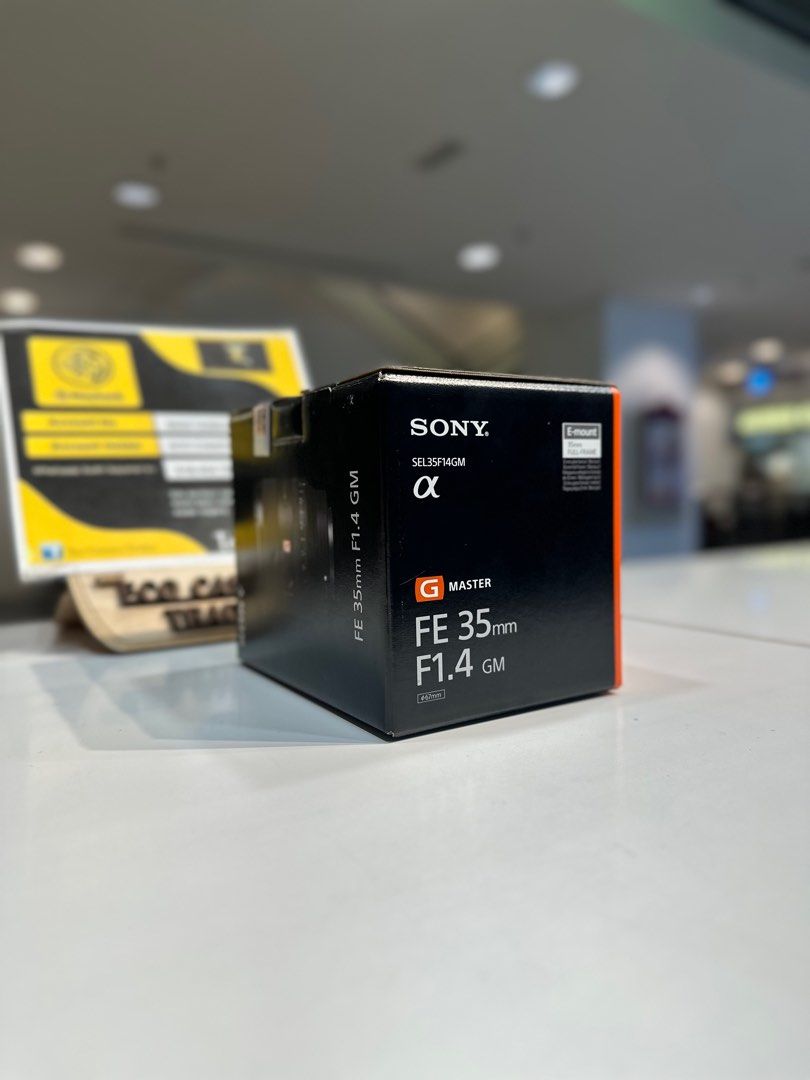 New 35mm f1.4 GMASTER FE SONY, Photography, Lens & Kits on Carousell