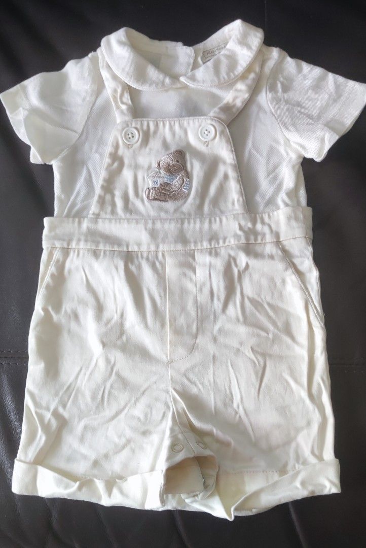 Nicholas and Bears Romper 6M (66CM), 兒童＆孕婦用品, 嬰兒及小童流行時尚 - Carousell