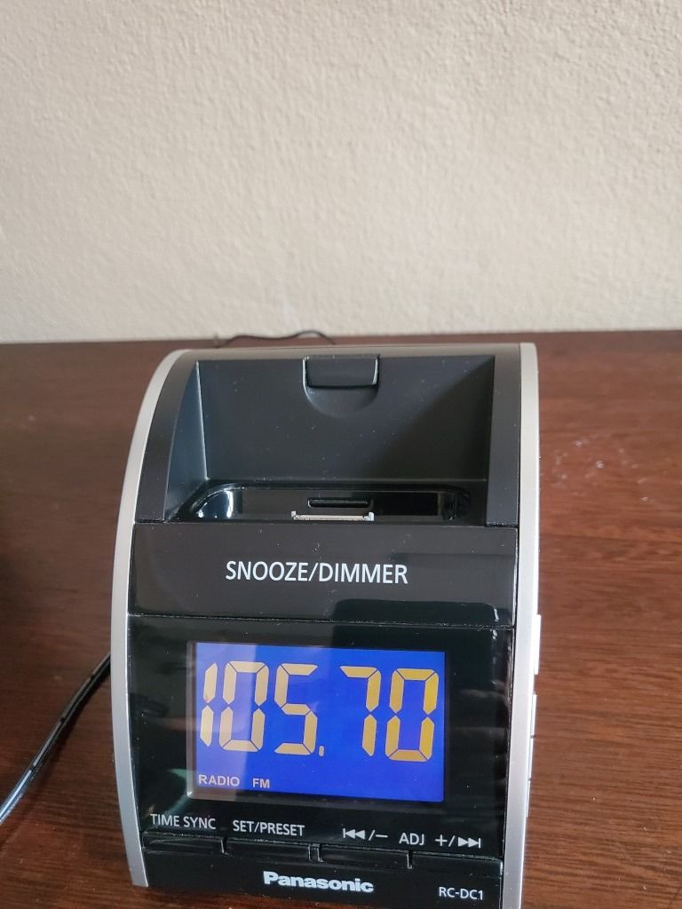 Panasonic Clock Radio RC-DC1, Audio, Other Audio Equipment on Carousell