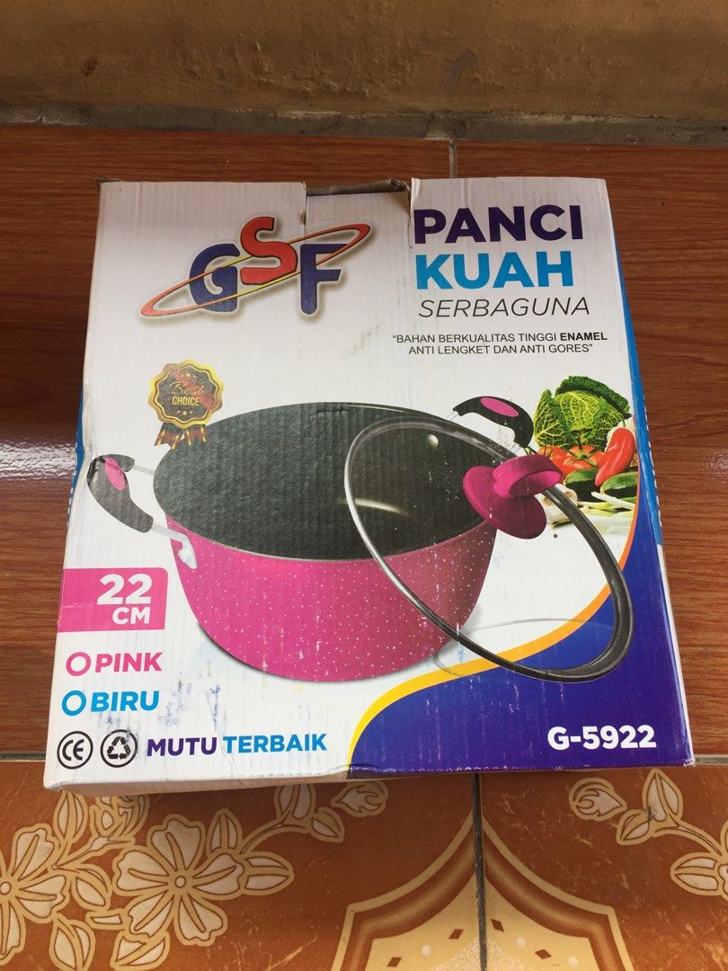 Panci kuah warna biru, Kitchen & Appliances di Carousell