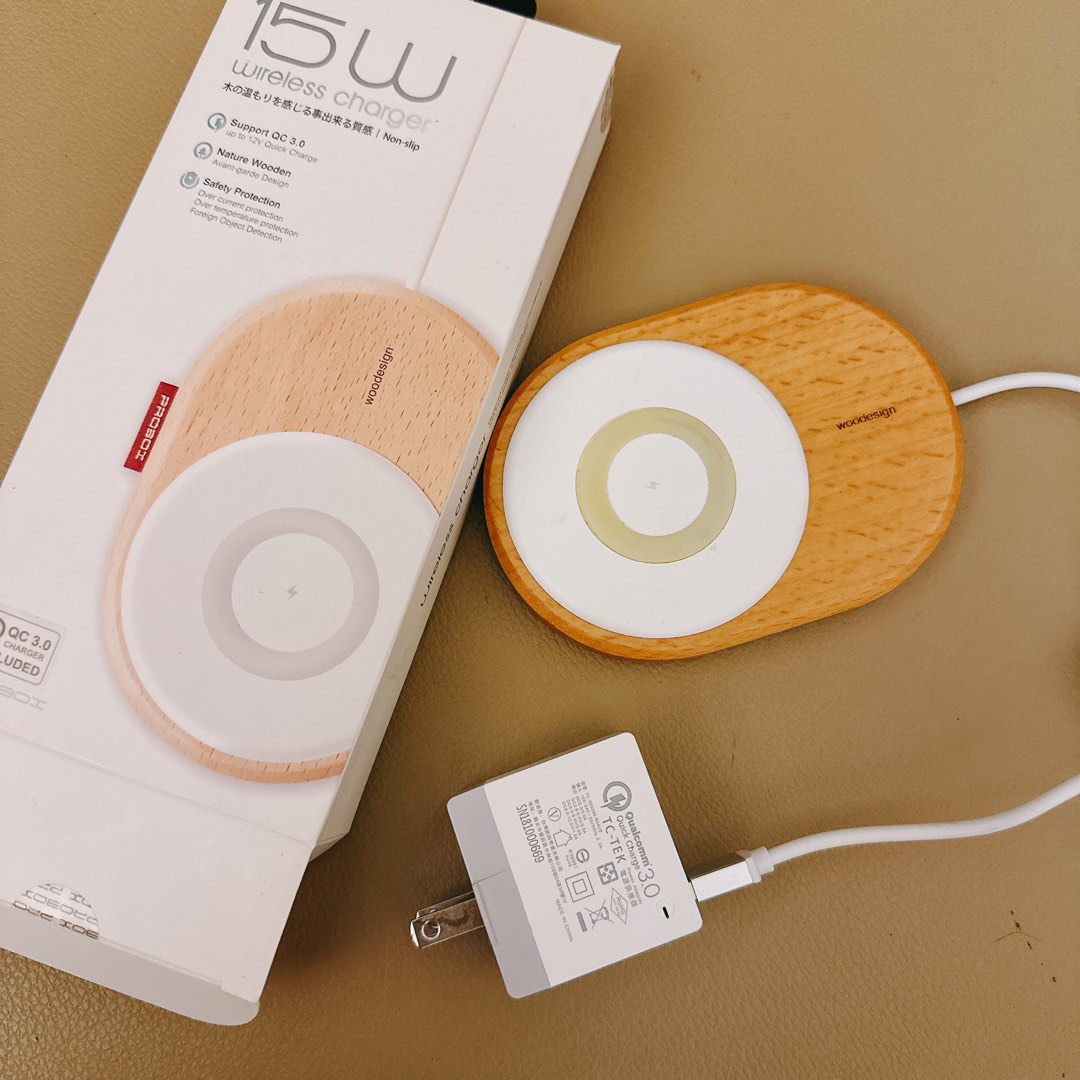 Probox 北歐風木質 15W 無線充電板 充電盤 送 QC 3.0 無線充電, 手機及配件, 電子周邊配件及產品, 電池及充電器在旋轉拍賣
